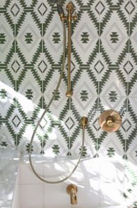 Graphic Tile: The Bold + The Beautiful | Girlfriend is Better